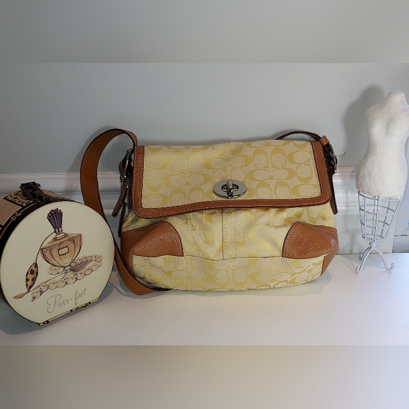 Coach | Bags | Coach Lemon Natural Signature Flap Shoulder Bag Nwt ...